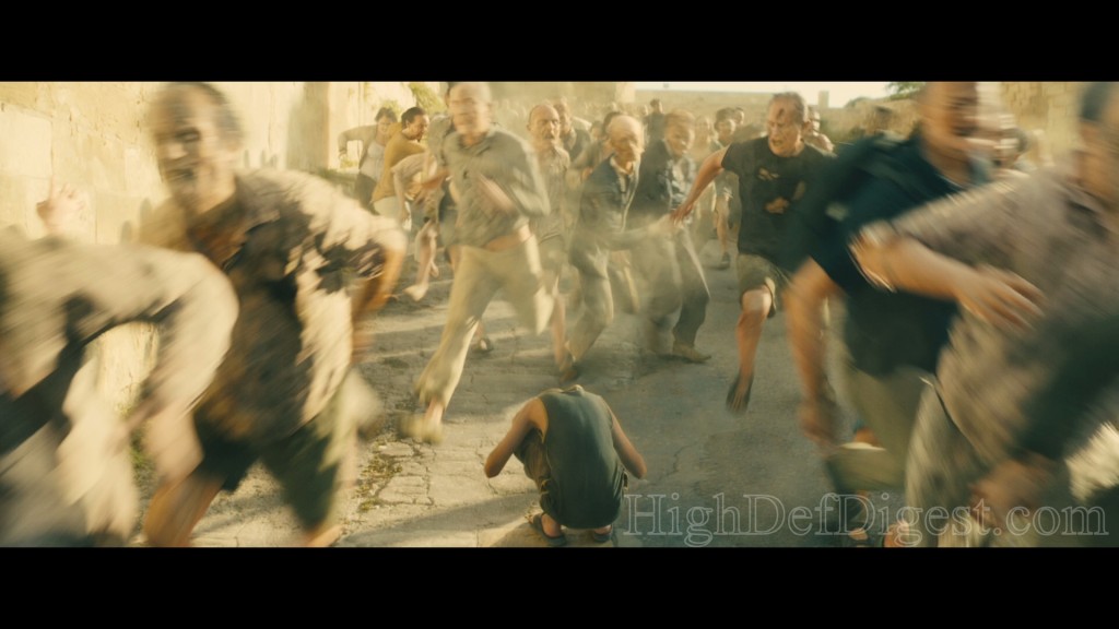 WWZ 3D.3 - High-Def Digest: The Bonus View